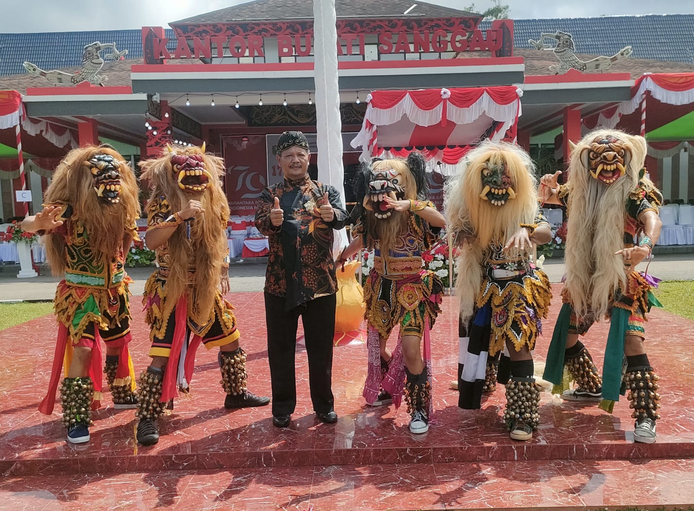 G3 Kabupaten Sanggau Menampilkan Kesenian Kuda Lumping Di Hari ... G3 Kabupaten Sanggau Menampilkan Kesenian Kuda Lumping Di Hari ...